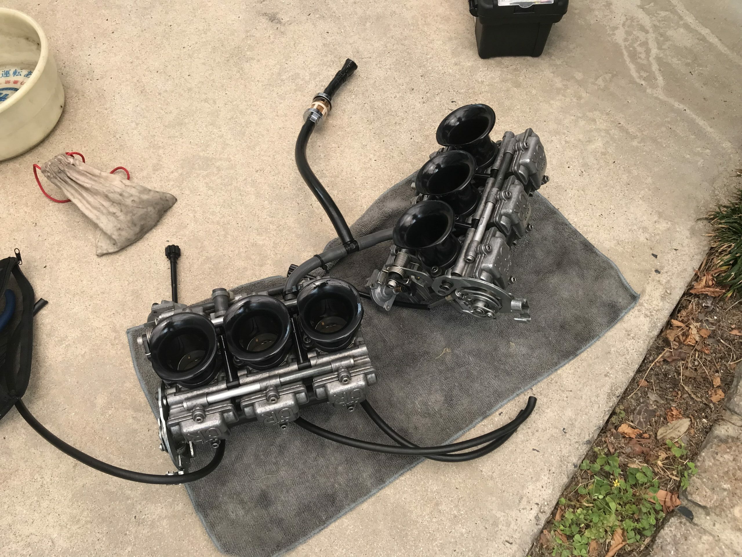 Motorcycle Intake Systems – Which is Better, Fuel Injection or ...